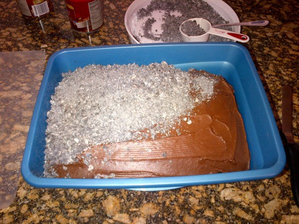 ‘How-To’ Litter Box Cake: Happy Barfday and Prank You Very Much! | Fear ...